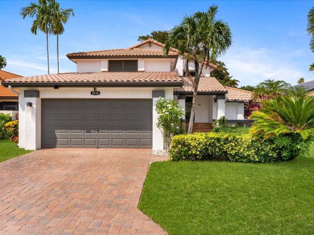 Luxury Villa for sale in Weston, Florida