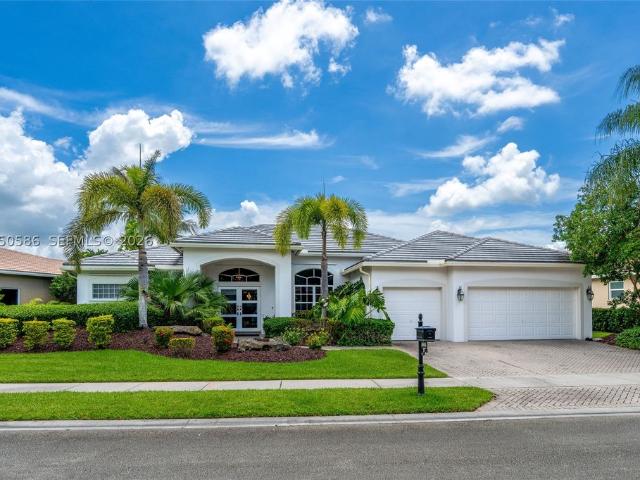 Luxury Villa for sale in Weston, Florida