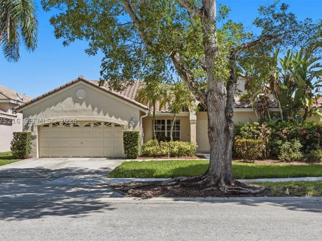 Luxury Villa for sale in Weston, United States