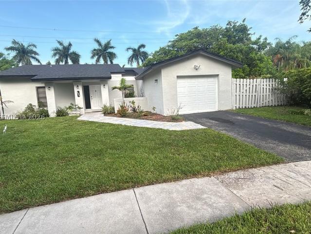 Luxury Villa for sale in Weston, United States