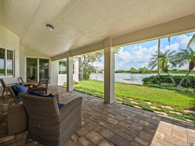 Luxury Villa for sale in Weston, United States