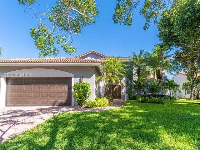 Luxury Villa for sale in Weston, United States