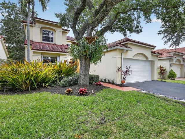 Luxury Villa for sale in Weston, United States