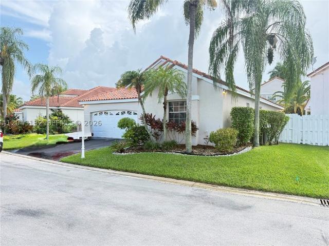 Luxury Villa for sale in Weston, United States
