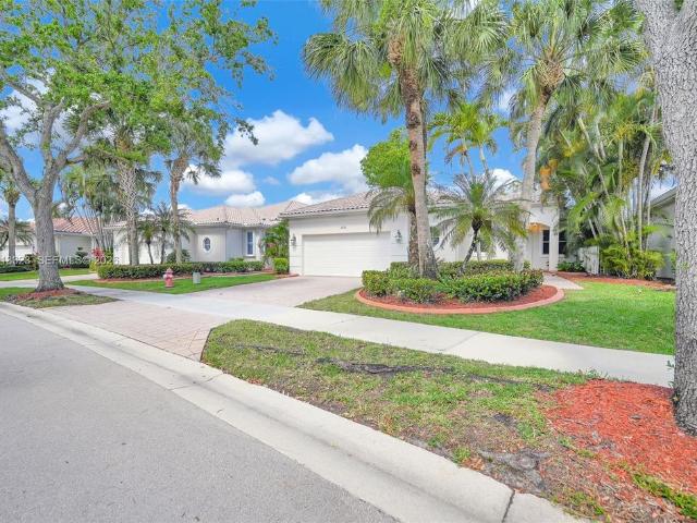 Luxury Villa for sale in Weston, United States