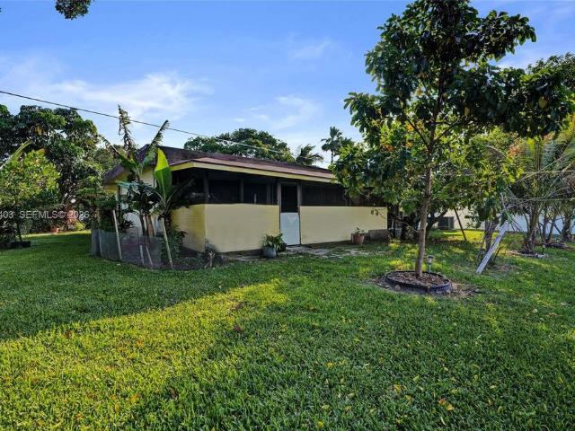 Luxury Villa for sale in Tamarac, Florida