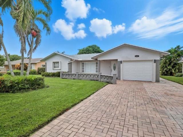 Luxury Villa for sale in Tamarac, Florida