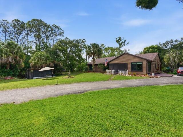 Luxury Villa for sale in The Acreage, Florida