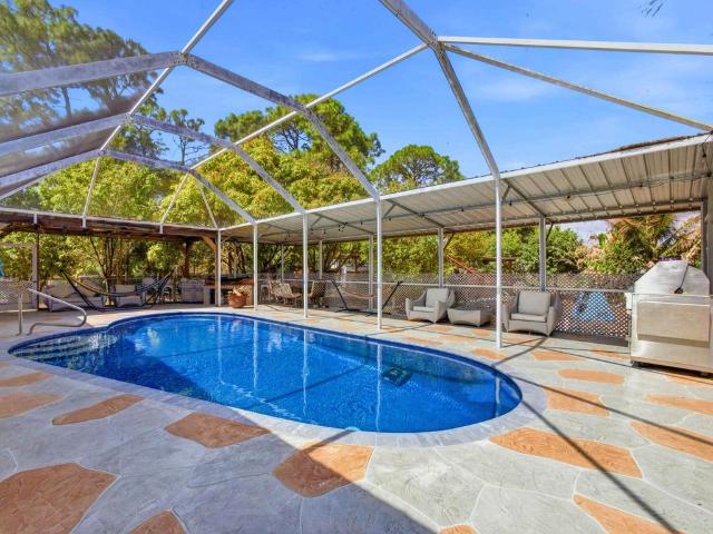 Luxury Villa for sale in The Acreage, Florida