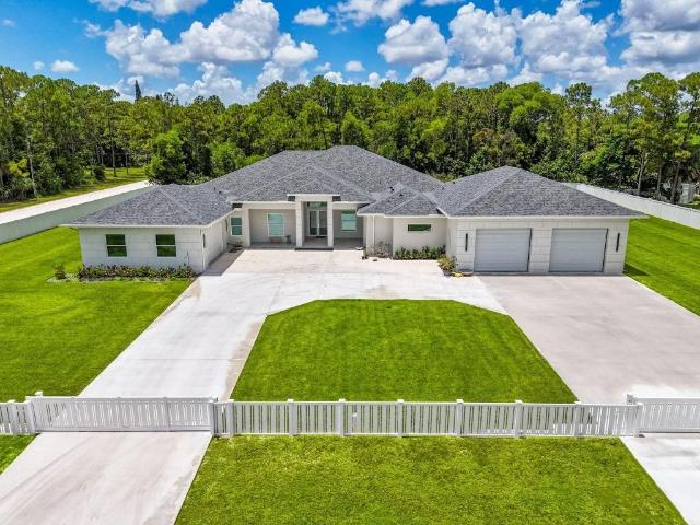 Luxury Villa for sale in The Acreage, United States
