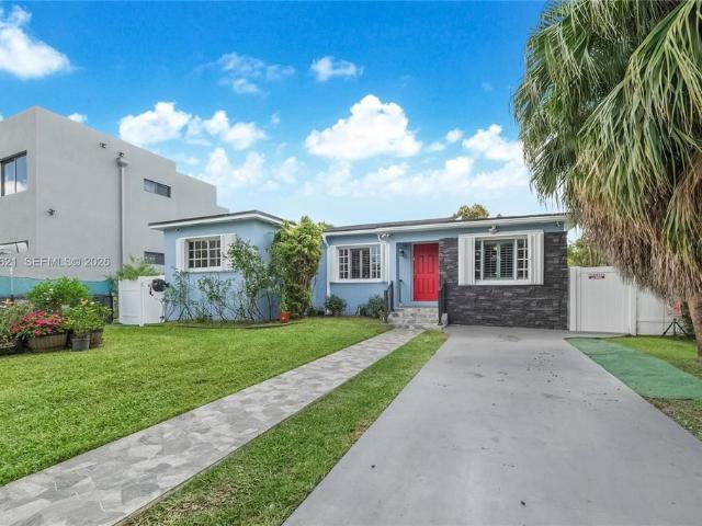 Luxury Villa for sale in Virginia Gardens, Florida