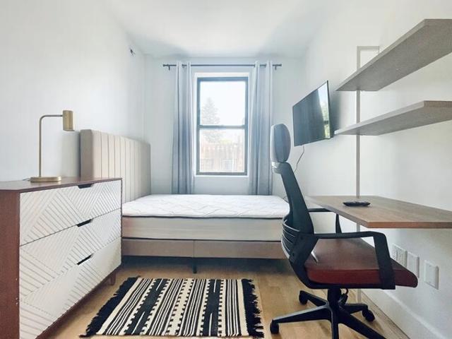 Lux Building, HDTV Room, Gym, Rooftop, Laundry#223