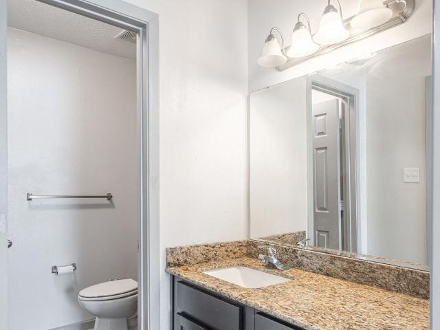 Lux Estate TX Apartments 2 Bedroom Apartment for Rent at 6550 Lexington Dr, Beaumont, TX 77706