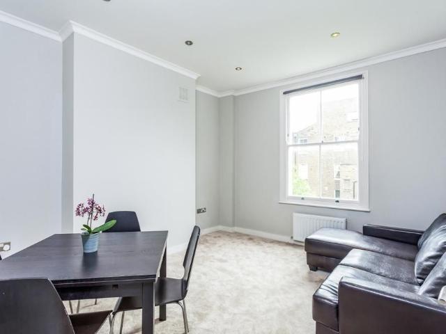 Luxborough Street, W1U, London