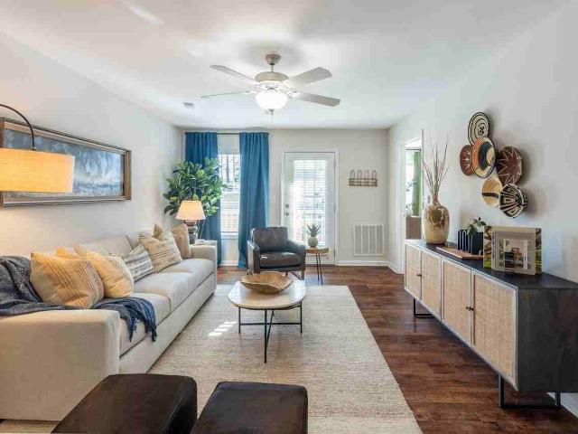 Luxe and Legends at Morganton Park Apartment Homes 3 Bedroom Apartment for Rent at 500 Legends Dr, Southern Pines, NC 28387