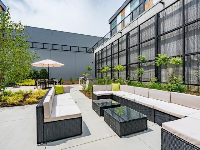 Luxe Logan Square 1 Bedroom Apartment for Rent at 1950 N Campbell Ave, Chicago, IL 60647 Logan Square