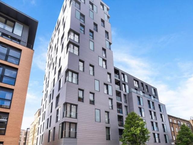Luxe Tower, 12 Dock Street,London E1 8QU Century 21 United Kingdom