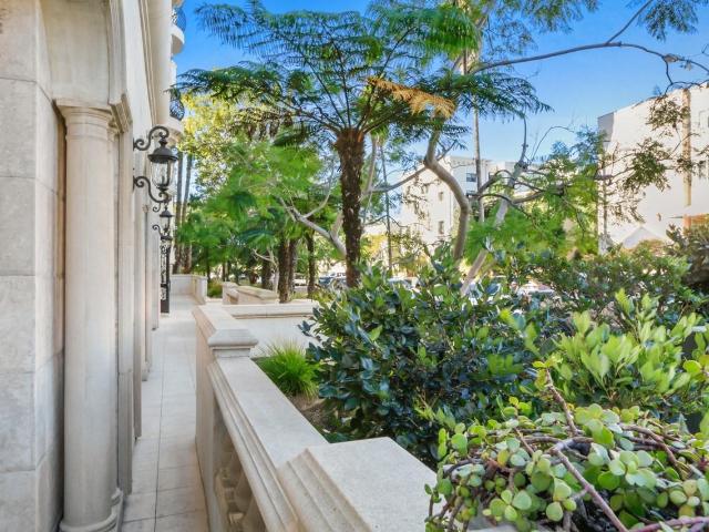 Luxe Villas 1 Bedroom Apartment for Rent at 11640 Mayfield Ave, Los Angeles, CA 90049 Brentwood