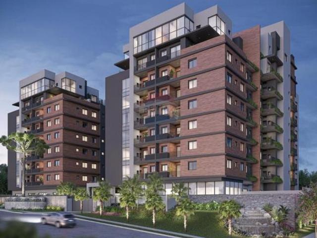 Luxo Moderno: Apartamento em Cabral, Curitiba