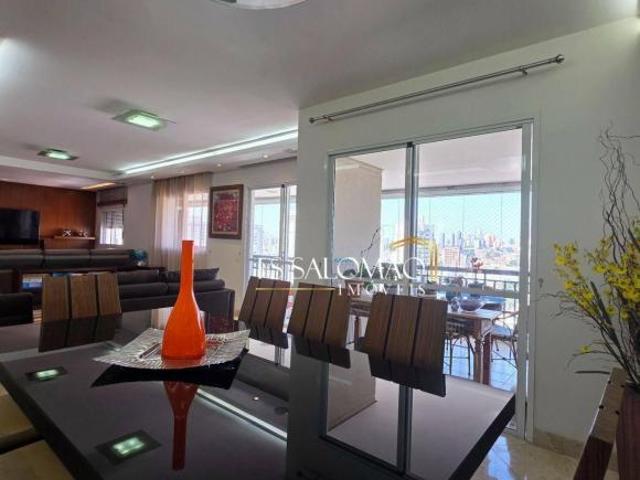 Luxo, conforto e exclusividade em um dos melhores condomínios clube da Vila Romana!
