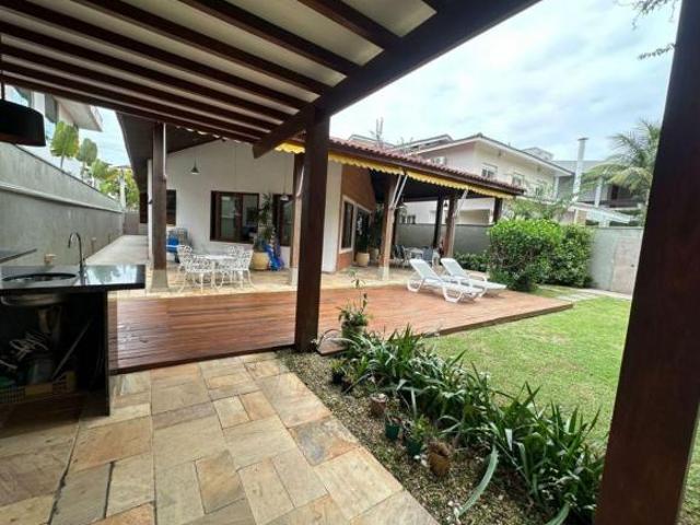 LUXO, CONFORTO E SOFISTICAÇÃO EM CADA DETALHE