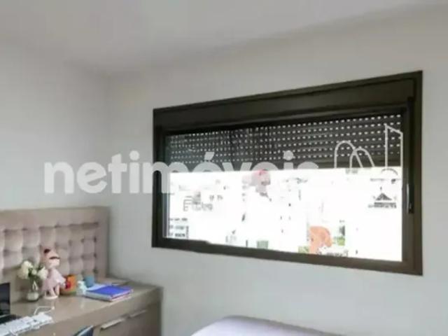 Luxo Contemporâneo no Sion: 4 Quartos, Lazer Premium e Vista Privilegiada