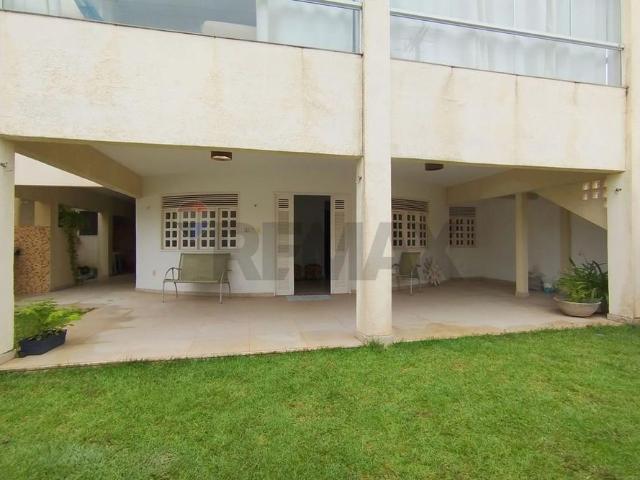Luxo Cotovelo: Casa 4Q Completa p/ Alugar!