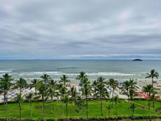 Luxo Exclusivo com Vista para o Mar na Riviera