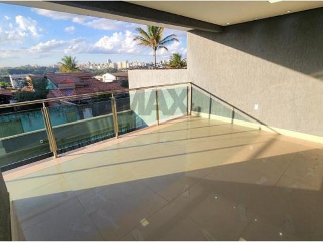 Luxo e Conforto: Casa de Sonho em Taguatinga Sul