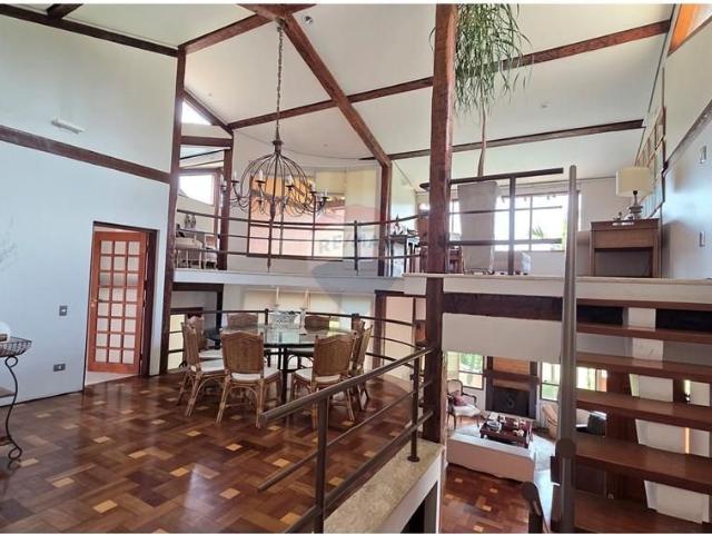 Luxo e Conforto: Casa na Aldeia da Serra para LOCAÇÃO!