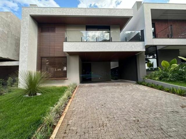 Luxo e Conforto no Bella Vitta: Sobrado 236m² com 4 Suítes