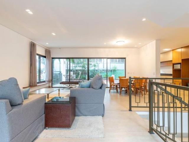 Luxo e Exclusividade no Alto da Boa Vista / Casa Pronta e Mobiliada – 4 Suítes e Rooftop