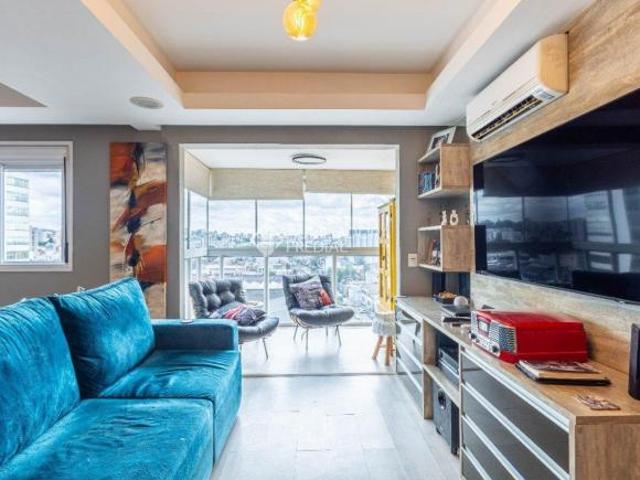 Luxo e requinte em apartamento com três dormitórios