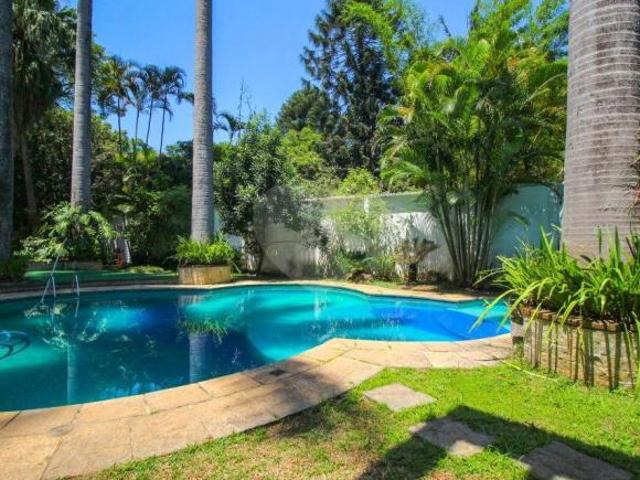 Luxo, sofisticação, espaço, segurança Alto da Boa Vista