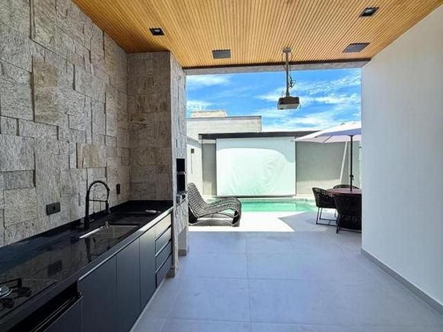 Luxo, Tecnologia e Lazer: Casa Exclusiva em Nova Petrópolis