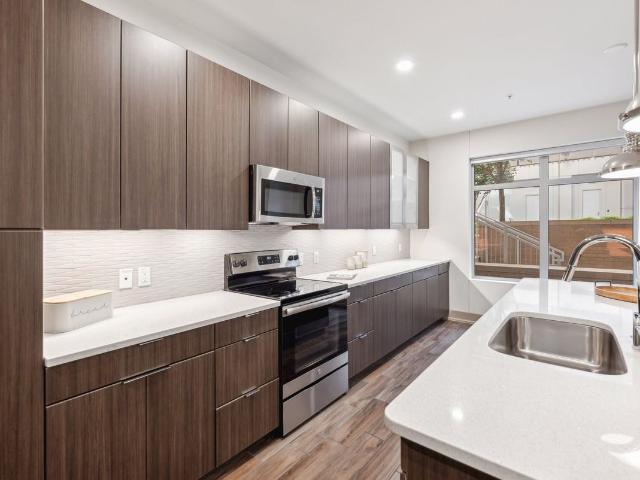 LVL 29 4 Bedroom Apartment for Rent at 6000 Columbus Ave, Plano, TX 75024