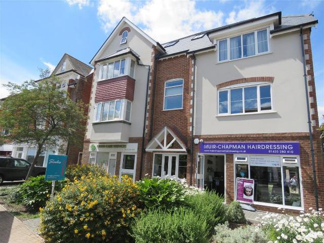 Lymington Road, Highcliffe, Dorset BH23, 1 bed flat to rent, £995 pcm | PrimeLocation