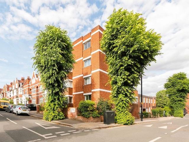 Lymington Road, London NW6, 1 bed flat to rent, £1,800 pcm | PrimeLocation