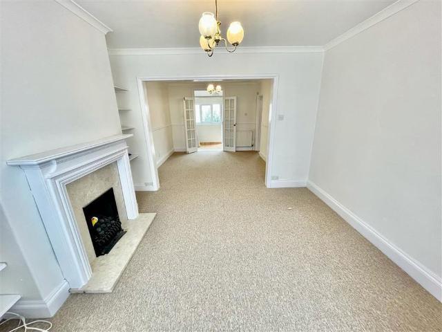 Lymore Avenue, Bath