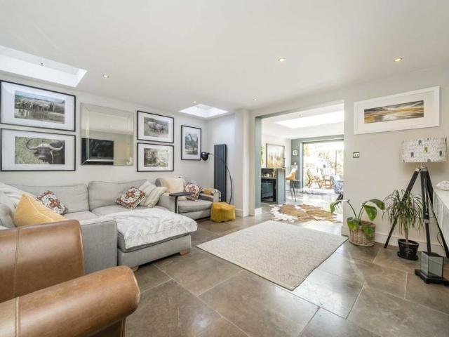 Lynton Avenue, W13, London