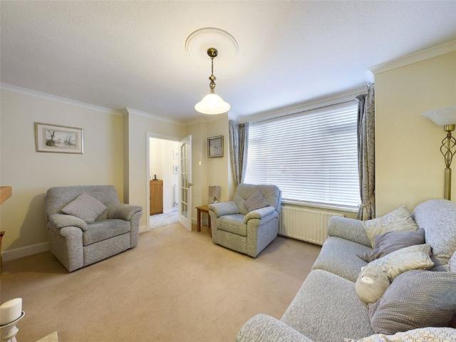 Lynton Gardens, Arnold, Nottingham, Nottinghamshire, NG5