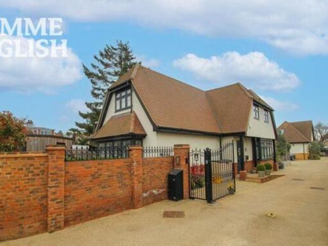 Lynton Road, Benfleet, 4 Bedroom Detached