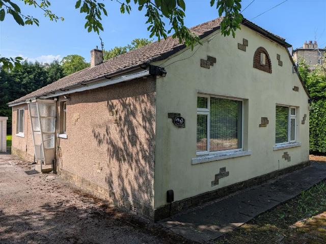 Lynton, Woodville Road BD20, 2 bed detached bungalow to rent, £975 pcm | PrimeLocation