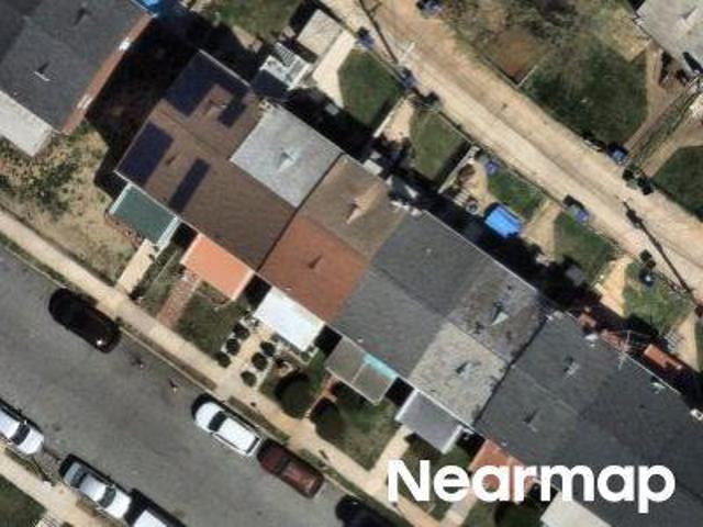 Lynview Ave