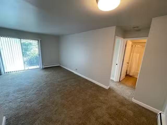 Lynwood Apartments 930 1 Lynwood Apartments