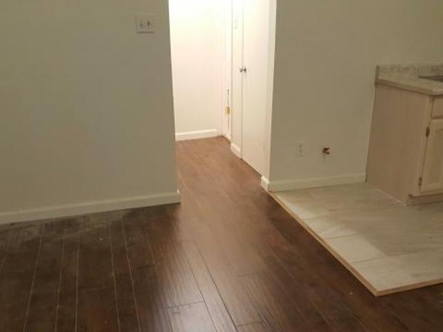 Lynwood CA 90262 57109697