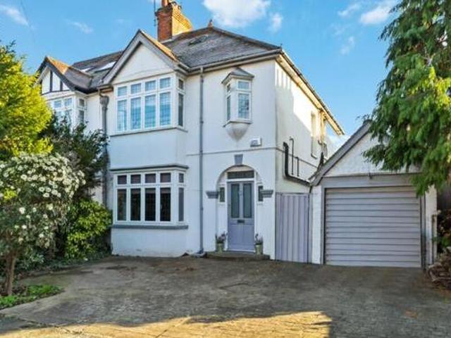 Lynwood Drive, Worcester Park, 5 Bedroom Semi detached