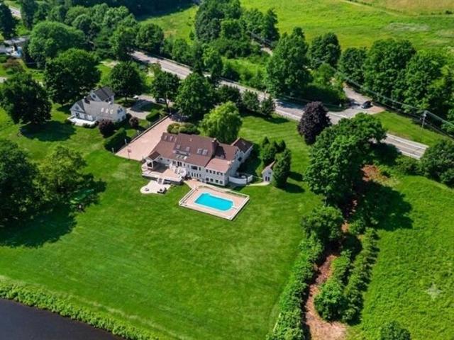 Lynbrook Rd, Southborough, Home For Sale