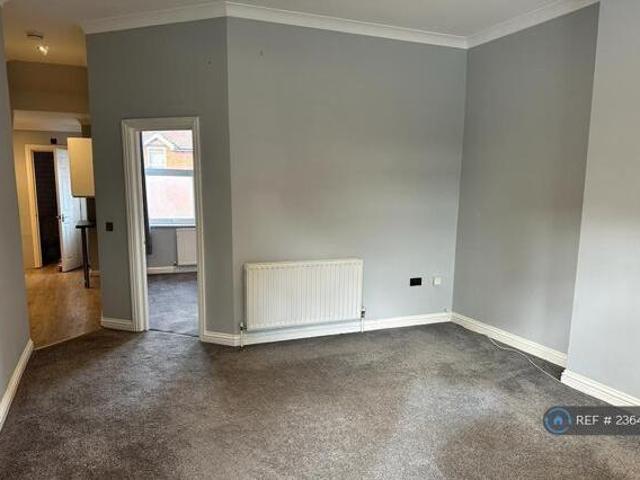 Lynchford Road, Farnborough, 1 Bedroom Flat