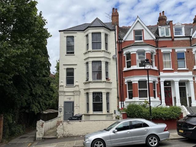 Lyncroft Gardens, London NW6, Studio to rent, £1,200 pcm | PrimeLocation